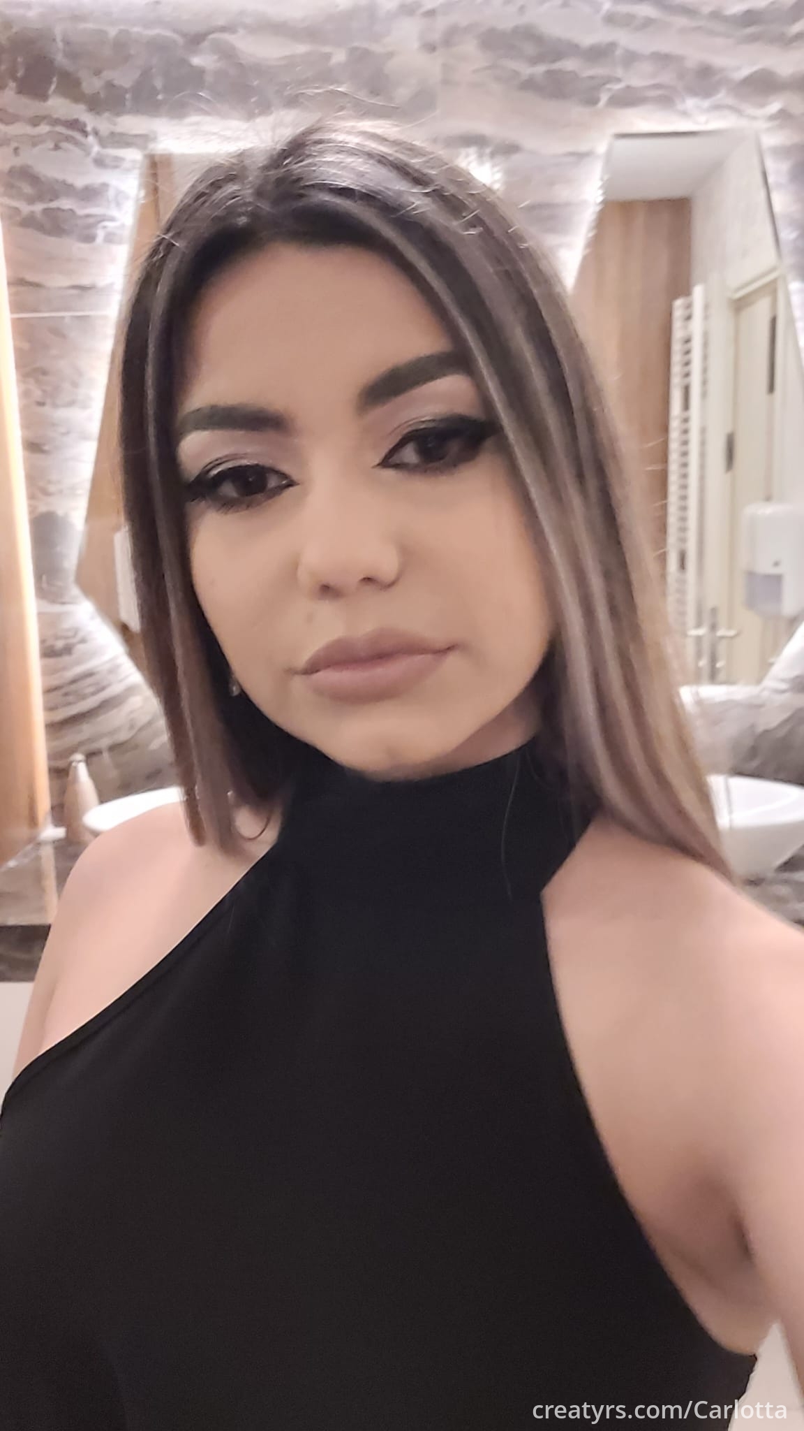 @Carla's profile - Creatyrs